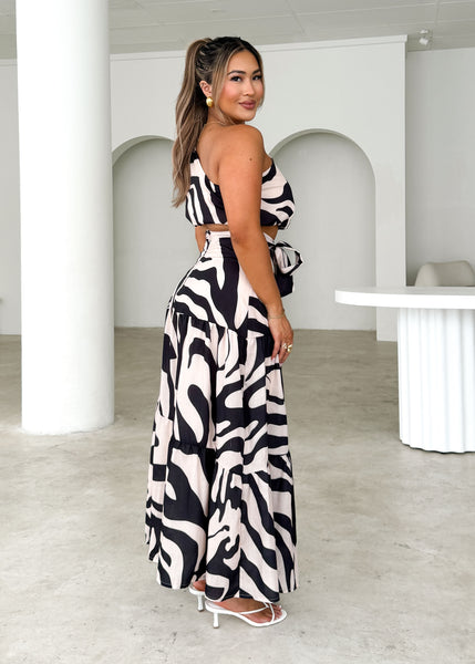 Connie Set Black Abstract