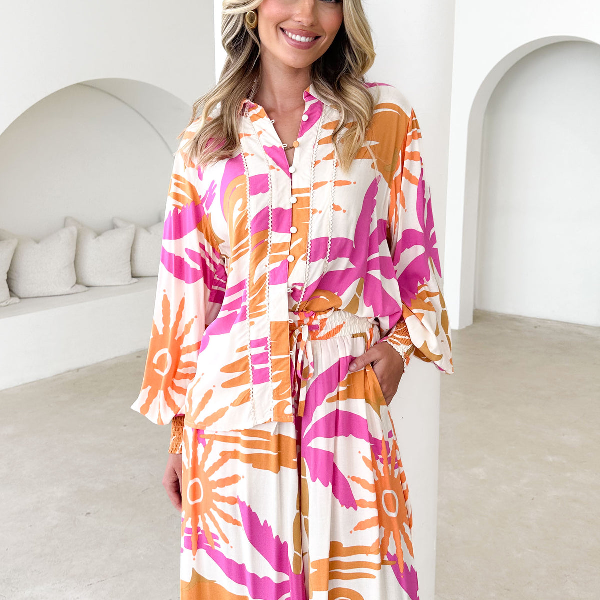 Aurla Shirt - Pink Abstract – Gingham & Heels