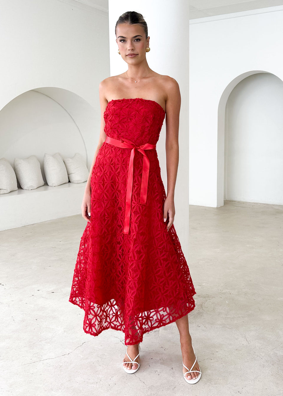 Maddy Strapless Midi Dress - Red – Gingham & Heels