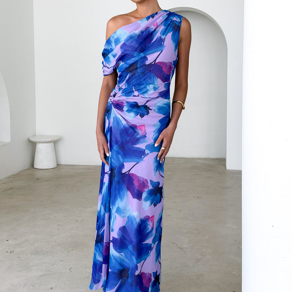 Byron One Shoulder Maxi Dress - Blue Flowers – Gingham & Heels